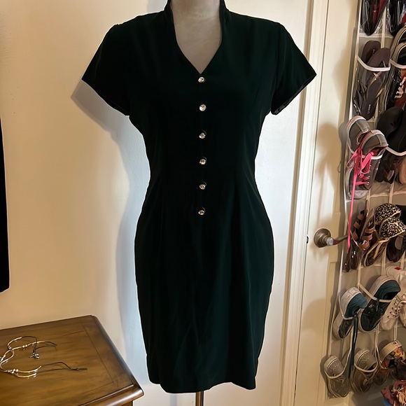 Vintage | Dresses | Vintage Papell Apparel Emerald Green Velvet Pencil ...